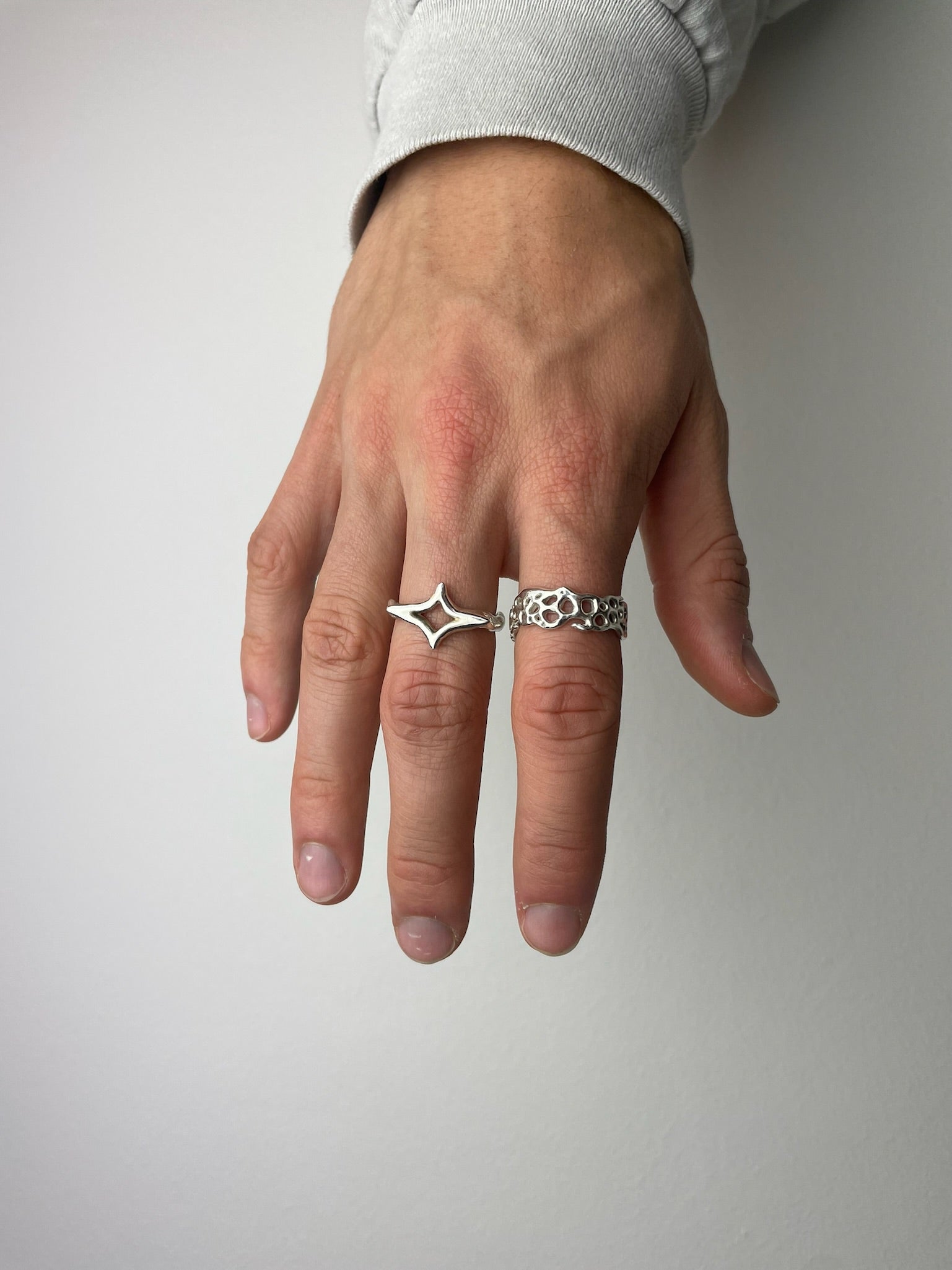 Cellular Ring: Sustainable Silver Ring inspired by Organic Shapes – Arkste