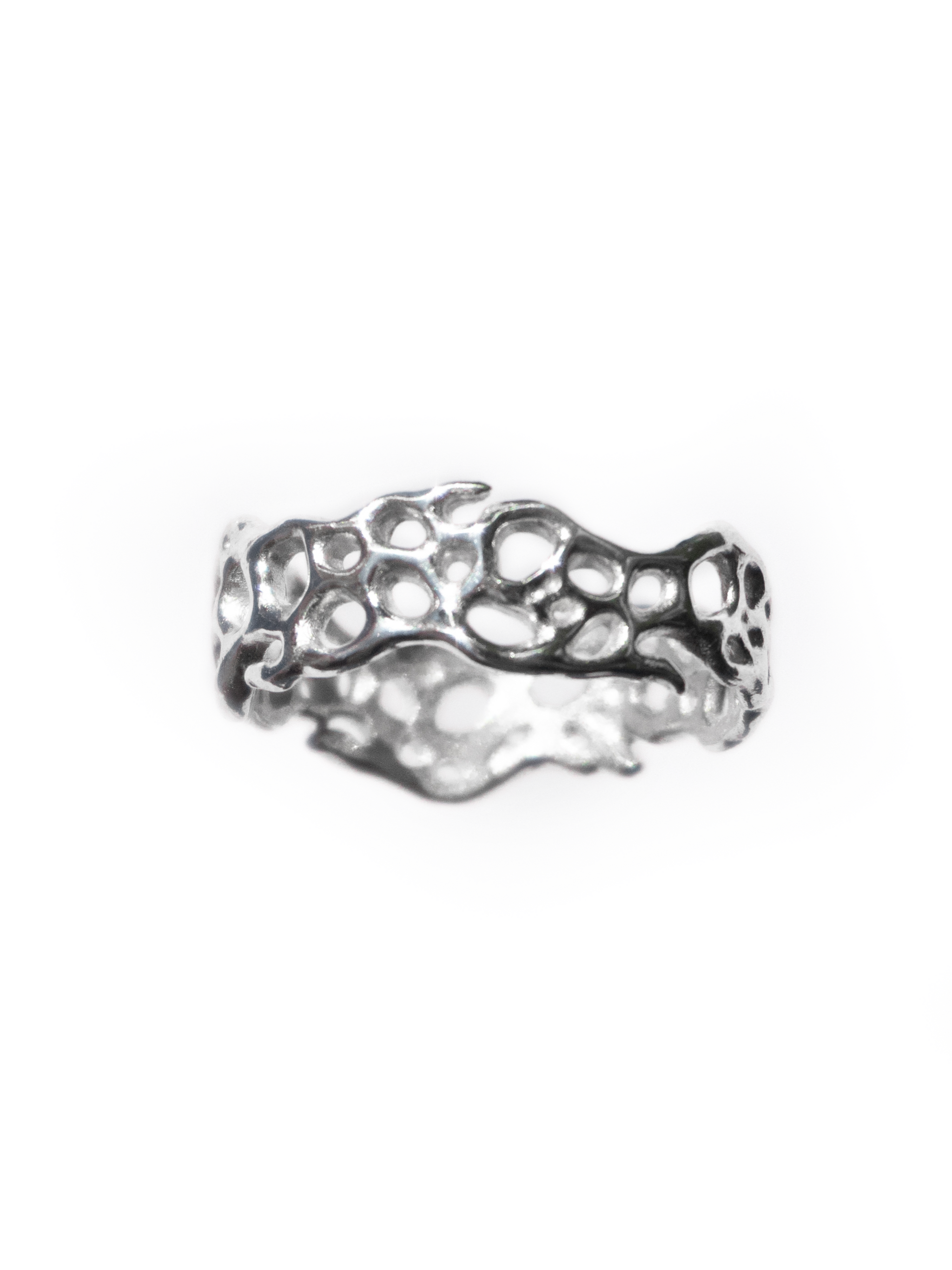 Cellular Ring: Sustainable Silver Ring inspired by Organic Shapes – Arkste