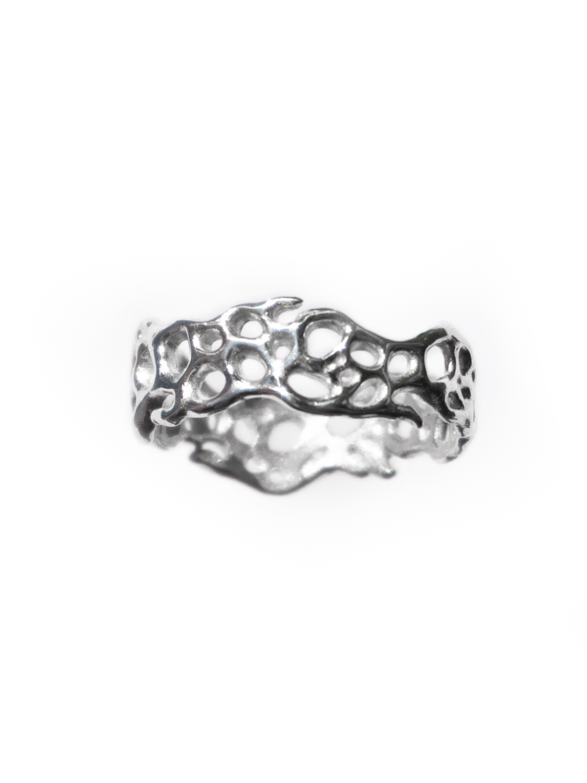 Cellular Ring: Sustainable Silver Ring inspired by Organic Shapes – Arkste
